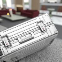 China Soft Handle Four Wheel Suitcase Luxury 360 Degree Rotating Carry On Luggage Tsa Lock for sale