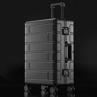 China 28 Inch Aluminum Suitcase Luggage Unisex Custom Magnesium Alloy Hard Shell Luggage Sets for sale