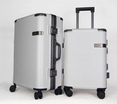 China Unisex Large Capacity Spinner Trolley Luggage Minimalist Design Aluminum Frame Suitcase Anti-Lock Braking System PC ABS Travel for sale