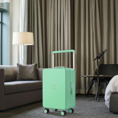 China 20 INCH PP Suitcase Carry On Travel  Custom Logo Luggage 100% Aluminum for sale