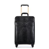 China Waterproof Leather Luggage Bag High Strength 24in 28in Vintage Carry On Luggage for sale