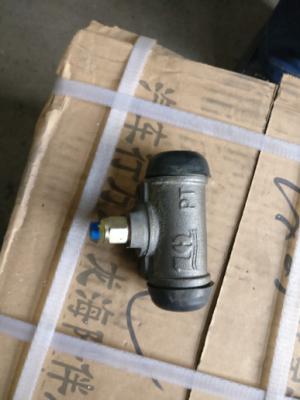 China Anti Rust Axle 130 Brake Master Cylinder for 06 Mini Wheel Loader Spare Parts for sale