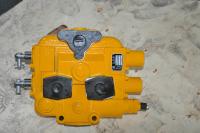 China 12C2143 Hydraulic Control Valve for Liugong CLG855N Wheel Loader Rust Resistant for sale