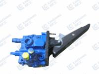 China Liugong 12C0360 Brake Valve for CLG835II CLG842 CLG856 CLG877 Wheel Loader Hydraulic Control for sale