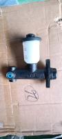 China LGMC 3lCX6800401 Master Cylinder for Forklift - 0.2kg Weight, 3-Month Warranty, CPC(D)25/CPD15/LC15F Models for sale