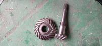 China Spiral Bevel Gear Assy YQX30-0900 for Forklift 0.2kg CPC25 CPD15 for sale