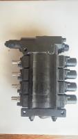 China Quadruple Multi-Way Valve 12C1429 for 3 Ton Forklift Spare Parts LGMC 0.2kg for sale