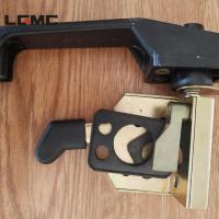 China LIUGONG 15W0005 Left Door Lock for Road Construction Rollers | 3-Month Warranty | 3-5 Day Delivery for sale