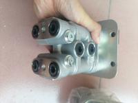 China Excavator Kawasaki 8-Hole Foot Valve 12C3785 for Liugong Kone Spare Parts for sale