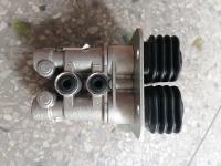 China LiuGong 12C4904 Kawasaki 6-Hole Foot Valve for Excavator 100% Original for sale