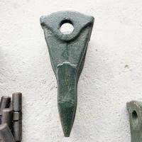 China Kobelco 72A1754 Excavator Spare Parts Earthmoving Bucket Teeth 3 Month Warranty for sale
