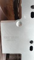 China LGMC High Performance Loader Cylinder Block 5293409 100% Original Spare Parts for sale