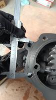 China LGMC Isuzu Engine Oil Pump 3609833 3821579 SD22 100% Original 3 Months Warranty for sale