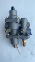 China Liugong 13c1499 Wheel Loader Oil Water Separator Combination Valve 3 Months Warranty for sale