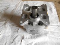 China Original Bulldozer Working Oil Pump 16Y-61-01000 20kg SDH Spare Parts for sale