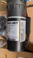 China Excavator Water Pump 34c3298 Original Spare Parts 3 Month Warranty for sale