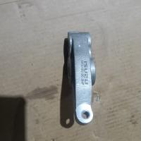 China 1-87618515 Intake Valve Rocker Arm For Excavator ZX240-3/5、SH240-5、SY235、SY265 Engine ZX240、SK330、CX240 for sale
