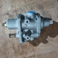China SEM 5217534 Oil‑Water Separator Valve For Wheel Loader SEM650、SEM652、SEM653、SEM655、SEM656 for sale