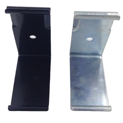 China Sheet Metal Fabrication Spring Retaining Crate Clip with Powder Coating in Wooden Crate for sale