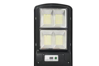 China 200W Parking Lot 110lm/W All In One LED Solar Street Light for sale