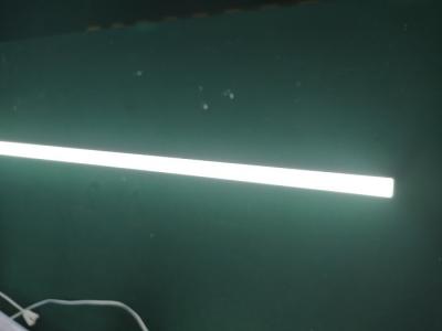 China Office Building IP44 T8 36W 6500K LED Tube Light Bulbs for sale