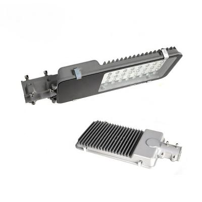 China 100w Ac Driver 220-240v Cct 6500k Outdoor Led Street Lights For Garden for sale
