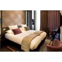 China BW Premier Collection Boutique Wooden Hotel Single Bed Hotel Furniture king Size Metal Bed Frame Luxury Hotel Furniture Set for sale