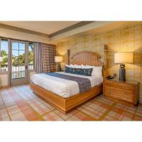 China Signature Collection Wood Hotel Bedroom Furniture Wholesale for Guest Rooms-Wardrobe Headboard Sofa Liquidation for Apartments for sale