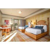 China Signature Collection Wood Hotel Bedroom Furniture Wholesale for Guest Rooms-Wardrobe Headboard Sofa Liquidation for Apartments for sale