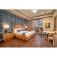 China Signature Collection Wood Hotel Bedroom Furniture Wholesale for Guest Rooms-Wardrobe Headboard Sofa Liquidation for Apartments for sale