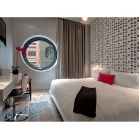 China Dream Hotel Furniture Room Sets Queen Bed Standard Hotel Beds Lounge Sofa Fridge Cabinet Boutique Modern Usa Hotel Furniture for sale