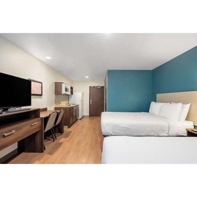 China Modern European Style Luxury Queen King Hotel Bedroom Sets WoodSpring Suites Furniture with Kitchen Cabinet Panel Wood Style for sale