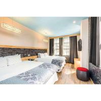 China TRYP by Wyndham Custom Made Hotel Apartment Wooden Luxury Lobby Modern 5 Star Bedroom Room Furniture Set Hotel Furniture for sale