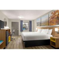 China Modern Design Days Inn by Wyndham Budget Hotel Bedroom Furniture Sets 5 Star New Dawn Wood Panel for Hotel Apartment Guests for sale