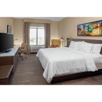 China Hilton Garden Inn Hotel Furniture Custom Melamine 3 Star Hotel Furniture Designs Durable Tv Wall Panel Hotel Bathroom Furniture for sale