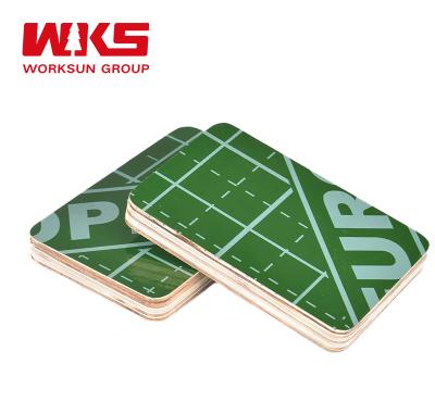 China Reusable Plastic Faced Plywood High Density Green Plywood Board 1220x2440mm for sale