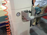 China D&T Horizontal Flexible PU Foam Cutting Machine Oscillating Blade Contour Cutter for sale