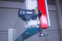 China Easy Operate Automatic Vertical Cutting Machine , Polyuretan Foam Machine for sale