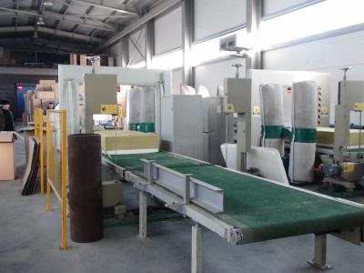 China Vacuum 8kw Vertical PU Foam Cutting Machine 3000*1200*1200mm 2200kg 6m/Min for sale
