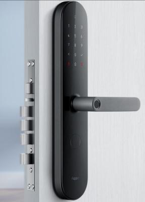 China Remote Access Smart Door Handle Smart Locks For Home Fingerprint Recognition Durable for sale