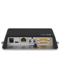China MikroTik LtAP RB912R-2nD-LTm 4G LTE WiFi Router 650MHz 9W GPS Vehicle for sale
