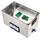 China 30L 600W Benchtop Ultrasonic Cleaner with 500W Heater for Auto Parts and Medical Instruments for sale