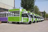 China Customizable 220V Mobile Food Truck Stainless Steel 4 Wheel Dining Car for sale
