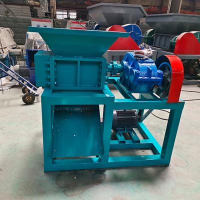 China Double Shaft Design 2025 Waste Plastic Film Scrap Wood Single Power Shredder Machine for sale