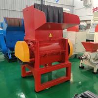China 600-800kg/h Capacity Low Speed Crushing Machine for Plastic Recycling and Easy Operation for sale