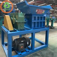 China Powerful 7.5kW Dual Shaft Single Motor Shredder for Automatic Thickened Body Plate Scrap for sale
