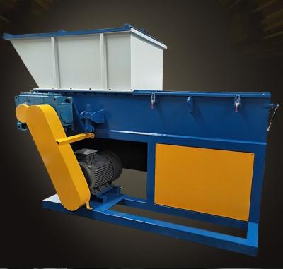 China Waste Oil Barrel Straw Waste PP Plastic Packing Tape Shredder Machine Shaft Design Single for sale