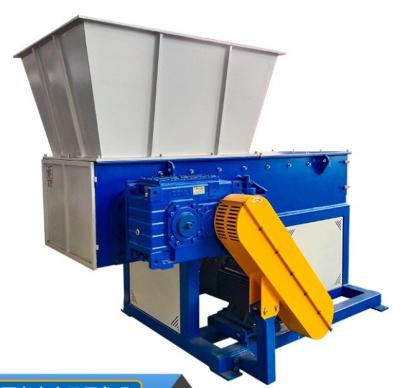 China Waste Plastic Crusher for Manufactured Telephone Wires and Lithium Battery Shredding for sale
