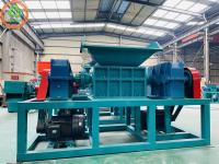 China Non-Standard Customization Scrap Heavy Melting PVC HDPE PP PET Waste Double Shaft Double Motor Shredder Machine for sale