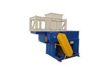 China s Top Selling 1500kg/h Plastic Single Shaft Shredder Environment-friendly Design for sale